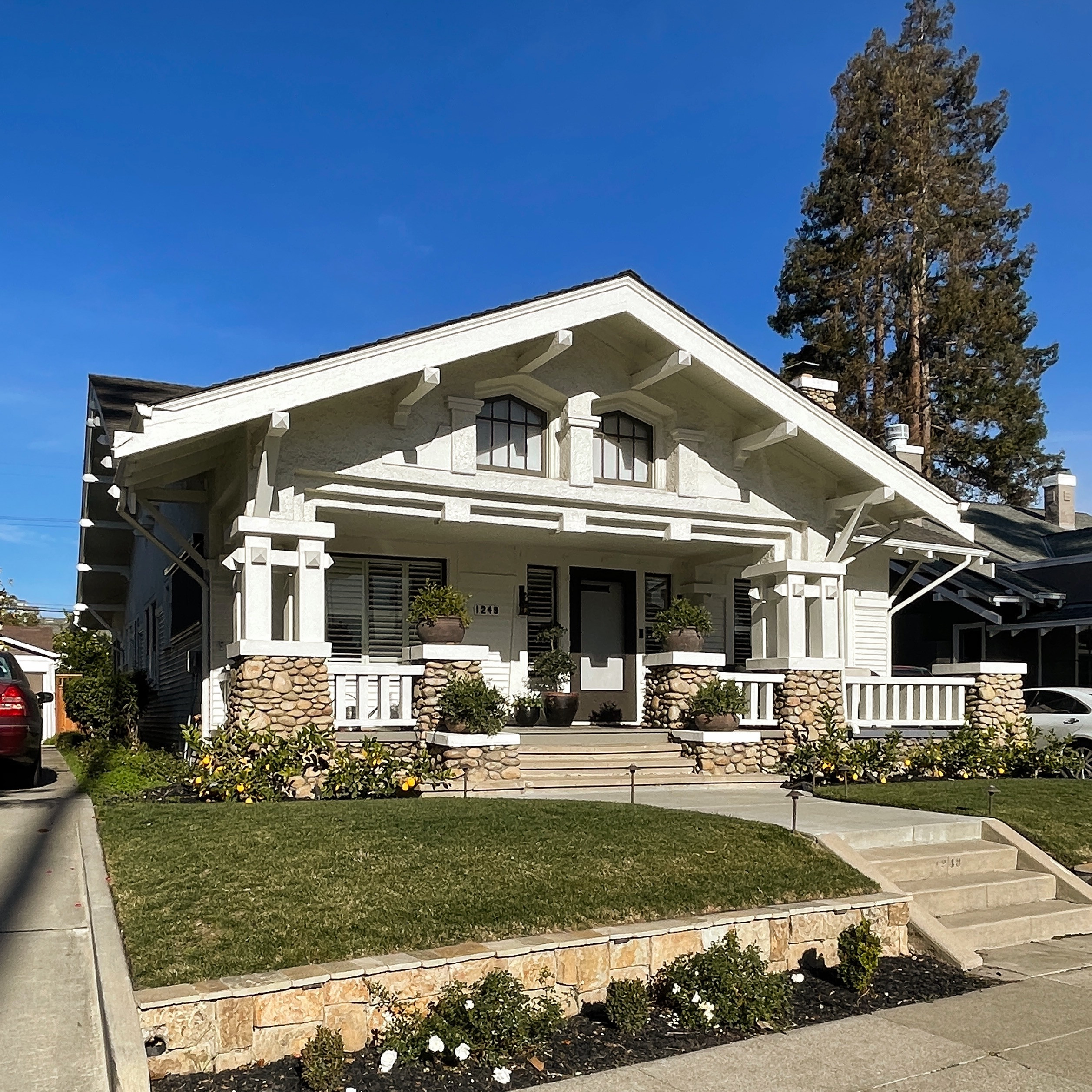 Martin 5 (Gavin House)