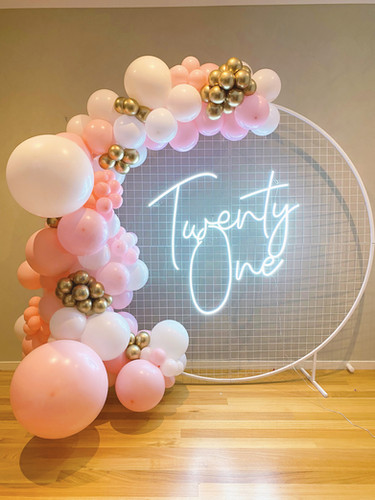 Large Twenty One Script Neon Sign | Waurn Ponds ILTS