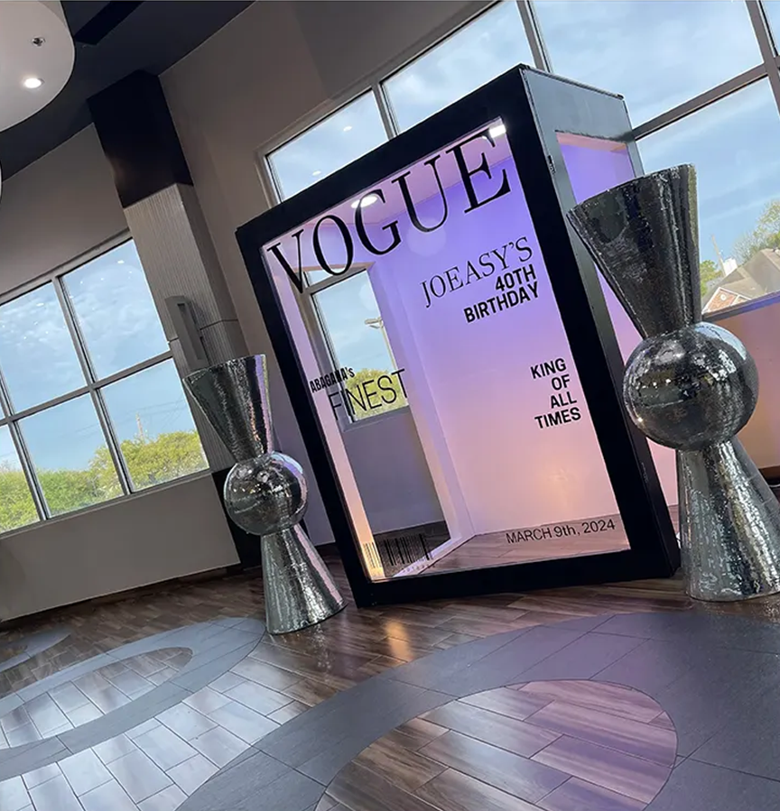 Vogue Box Photo Booth Rentals | Fotobae – Glamorous Magazine-Style ...