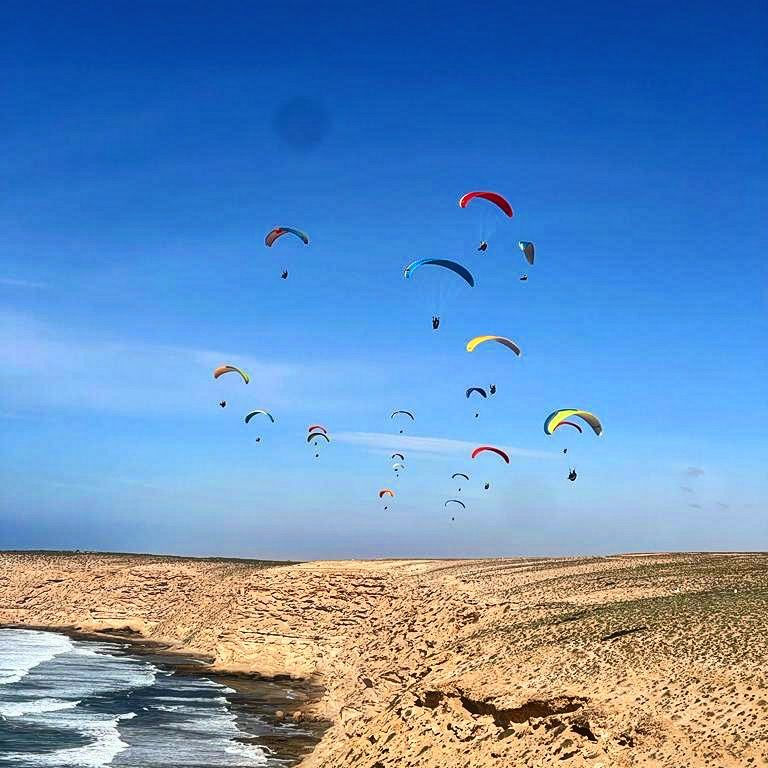 Home | Larbi Paragliding