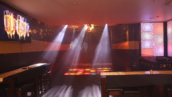 Club Retro | Night Club | Functions | Hens Parties | Melbourne