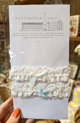 Nottingham Lace Garter | The Tokenhouse