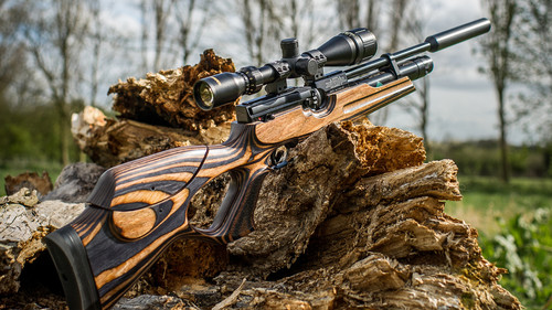 Weihrauch HW100KT LAM ADJ Pre-Charged Air Rifle | Mooredges