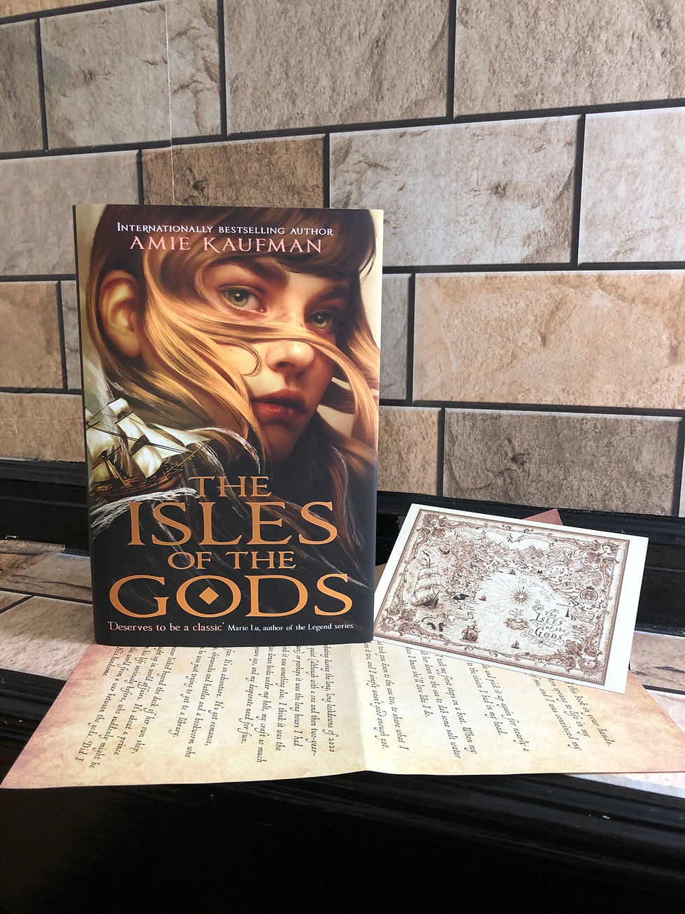 The Isles of The Gods by Amie Kaufman Review
