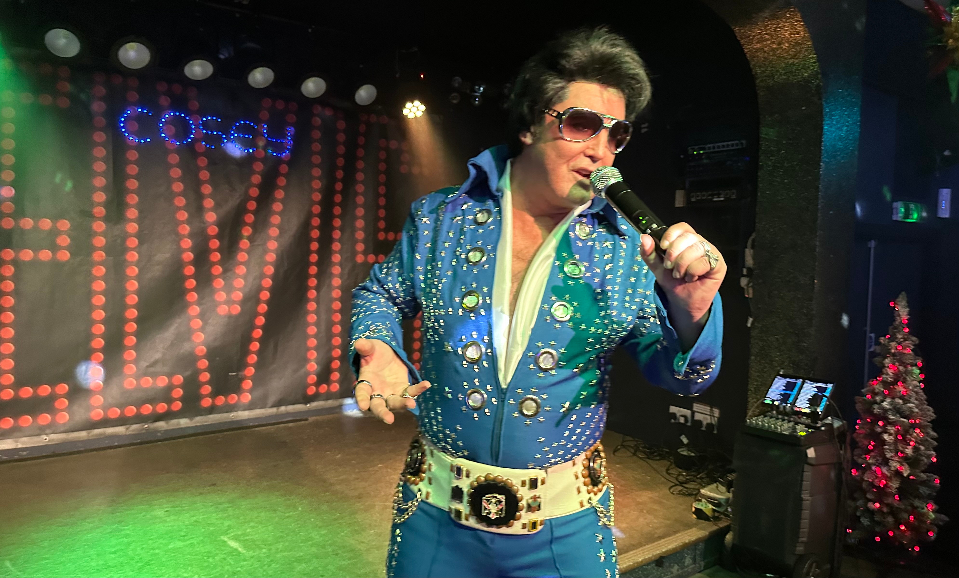 ELVIS NIGHT with STEVE HALLIDAY | The Cosey