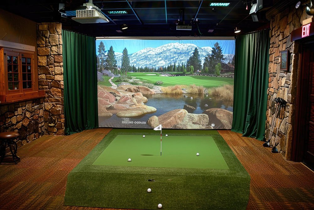 How a Golf Simulator Works: Beginner’s 2025 Guide