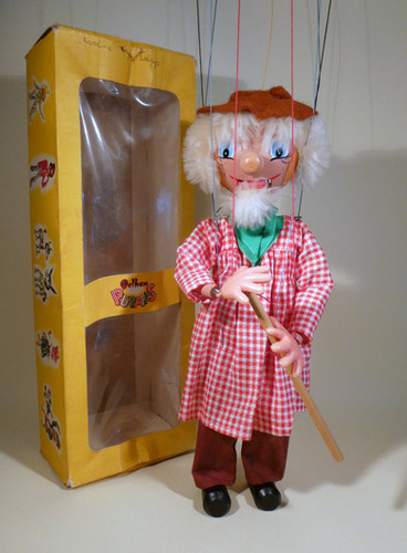 Farmer Type SM | Pelham Puppets