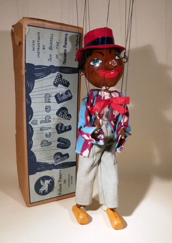Minstrel Type SM | Pelham Puppets