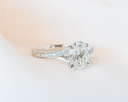 Custom Engagement Rings in Denver | Bulow Jewelers