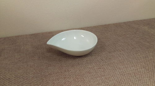 White Teardrop Bowl 5 oz. | christinasparty