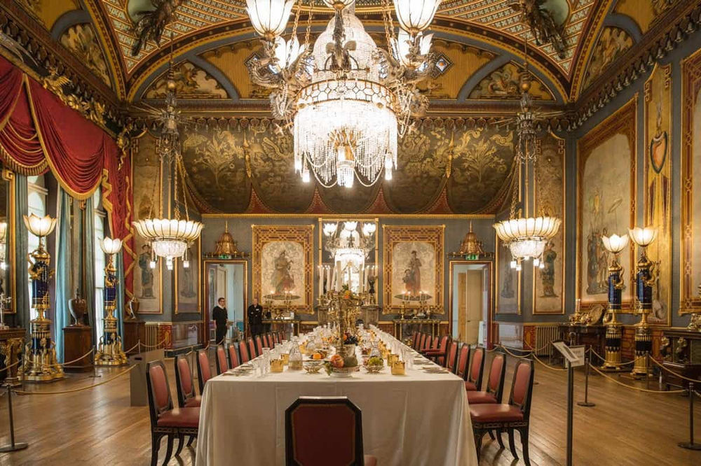 The Royal Pavilion Brighton: The Regency Palace of King George IV