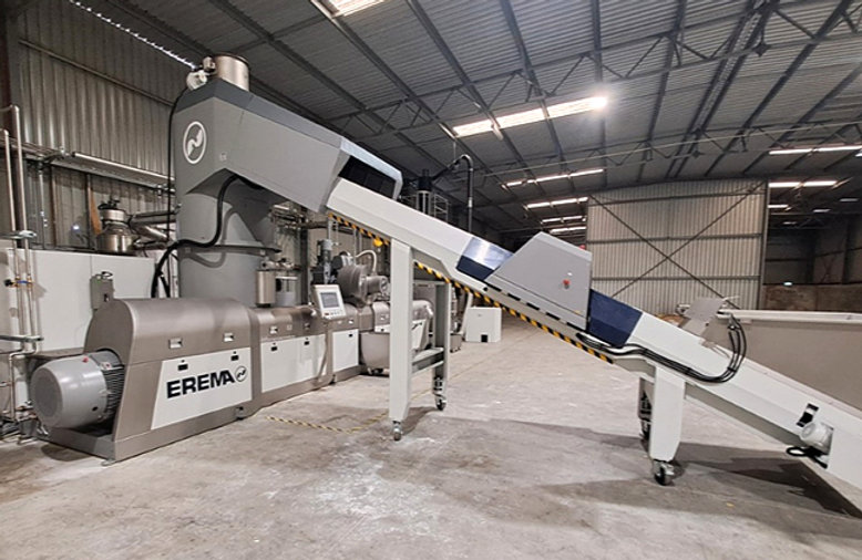 Plastic into Pellets: Soft Plastics Recycling