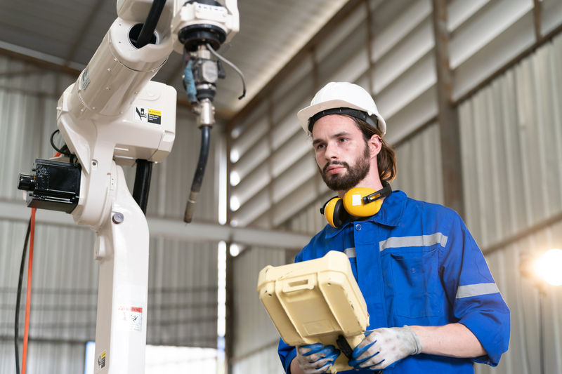 8 Different Types of Industrial Robots: A Comprehensive Guide