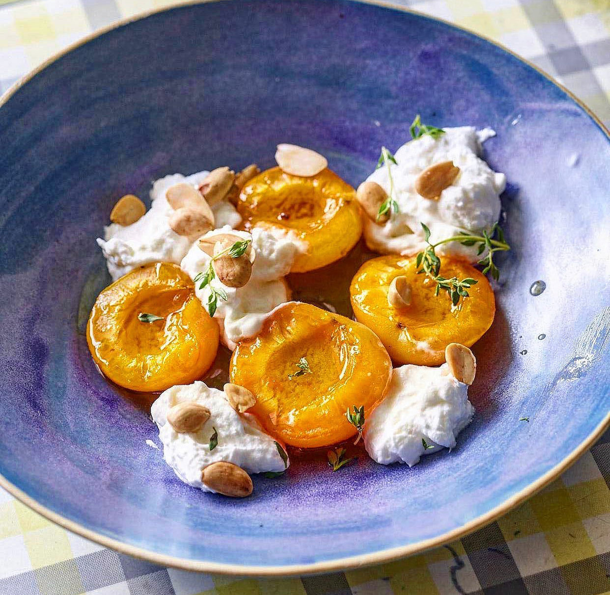 THYME ROASTED APRICOTS WITH WHIPPED GOAT CHEESE