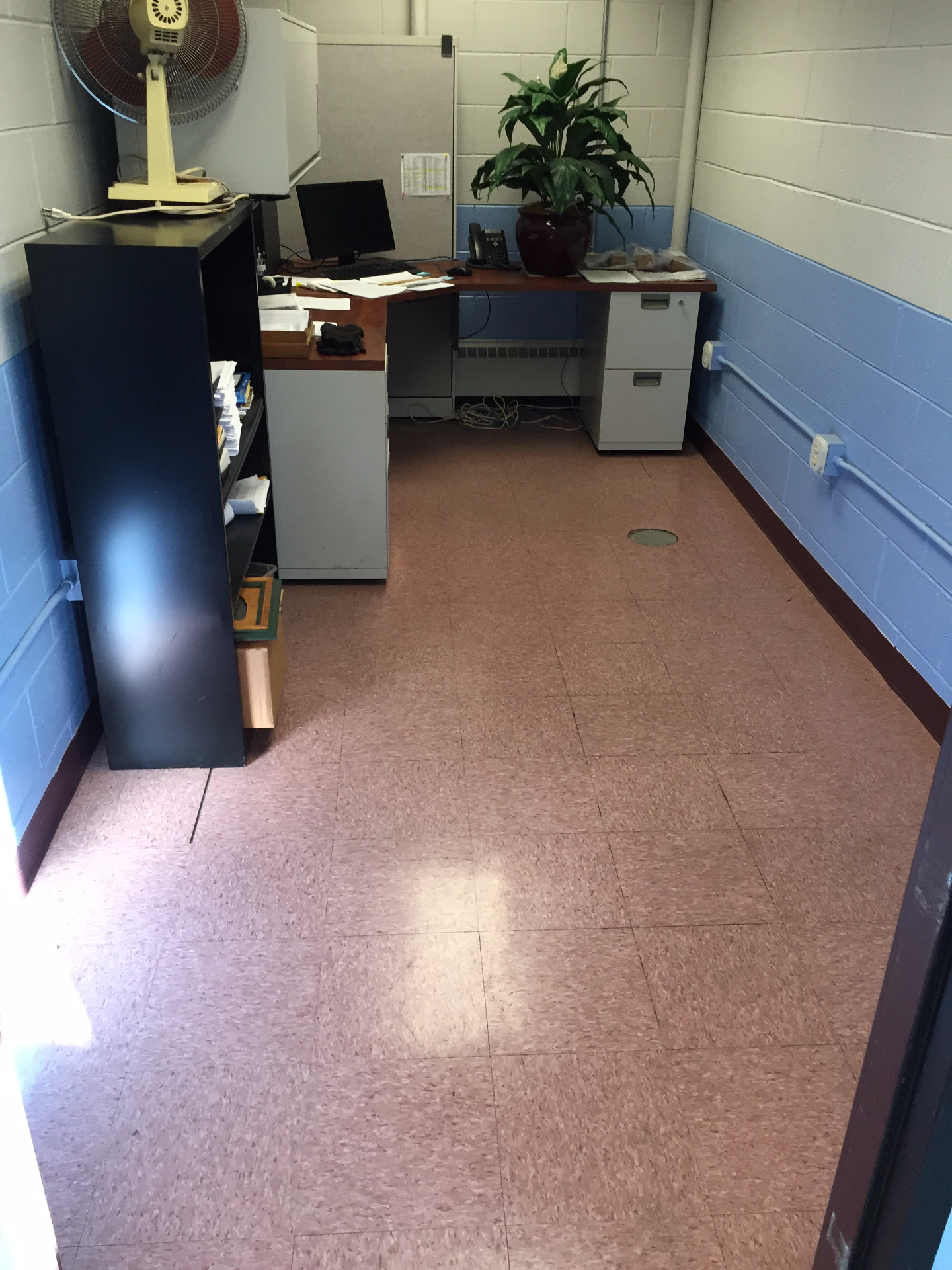 Commercial Cleaning| Royalty Janitorial| Milwaukee WI
