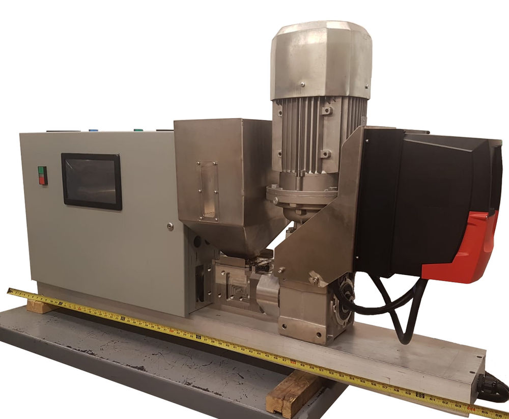 Compact Extruder Is Potent, Energy Efficient