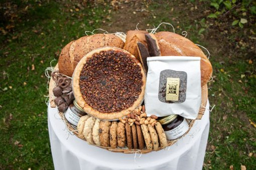 Premium Basket | Tabora Farms