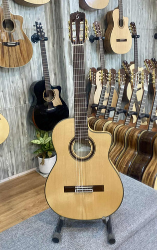 Guitar Classic Monleon NMI-CG-07M New 98% | Haketu Music Center