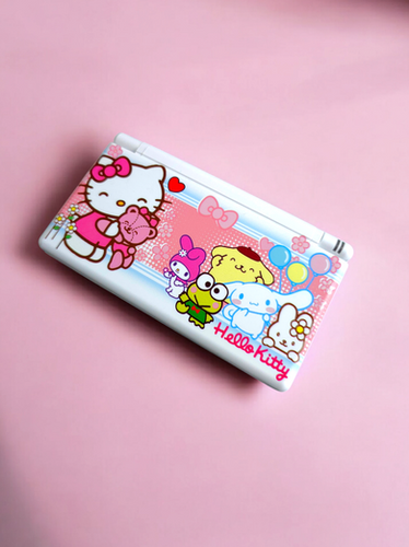 Hello Kitty DS Lite | Supergusiland
