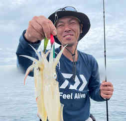 パタパタ開発者 | 遊漁船 Wingar（ウィンガー） | 唐津市 | イカ