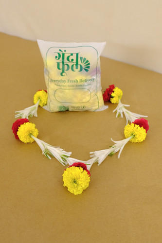 Lilly Garland Puja Pack | Genda Phool