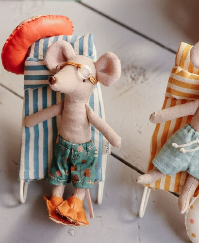 [PREORDER] Maileg - Beach Mice, Big Brother in Cabin de Plage | kidsdeworld
