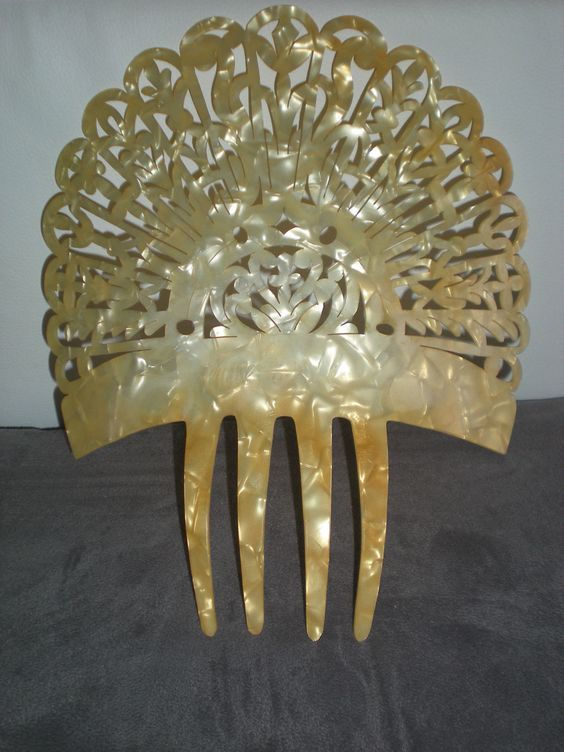 On fait le point sur les objets en ivoire ...