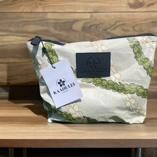 Pakalana Pikake Light Brown Medium Pouch | Kaahulei Designs