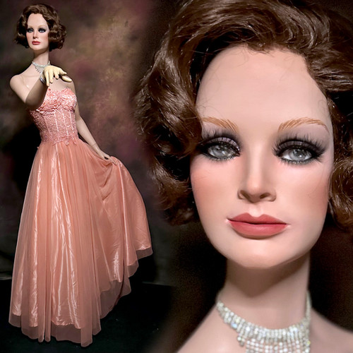 ~Jackie O~ by Mitnacht Mannequins | Super Mannequin