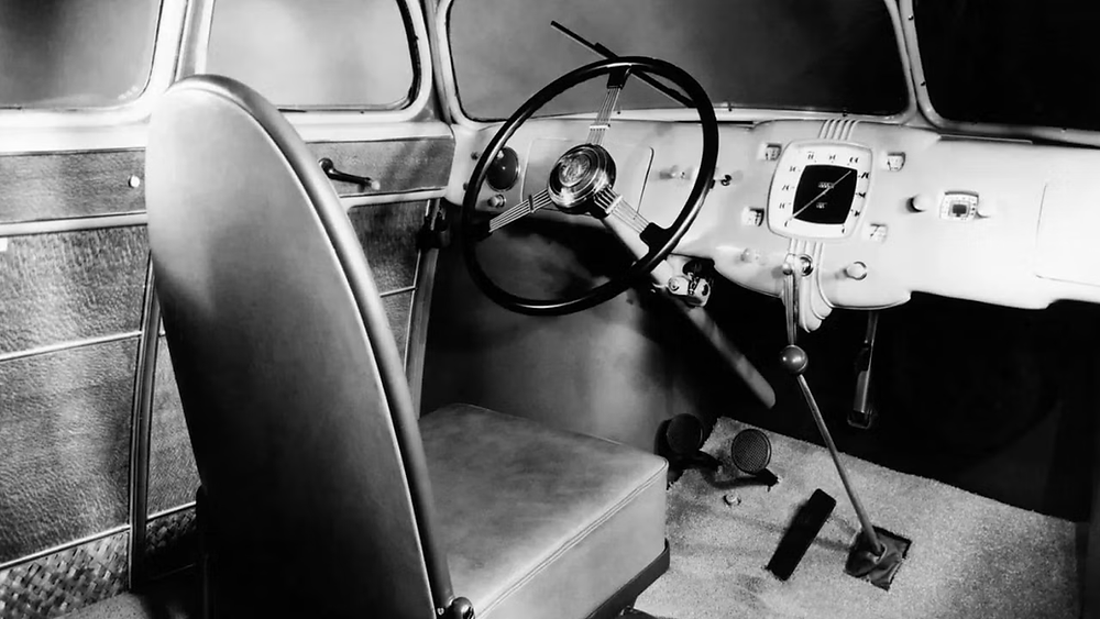 Meet The World’s First Minivan: 1932 Stout Scarab Prototype
