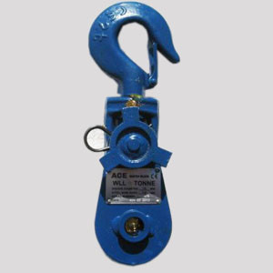 Lightweight Snatch Block Complete With Swivel Hook | AP Lifting Gear