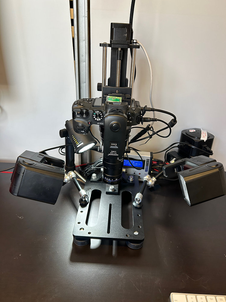 Focus-stacking photography: Building your own system