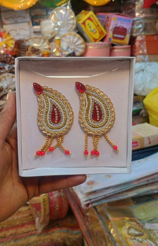 The Marwadi Mode is an essential traditional adornment used during ...