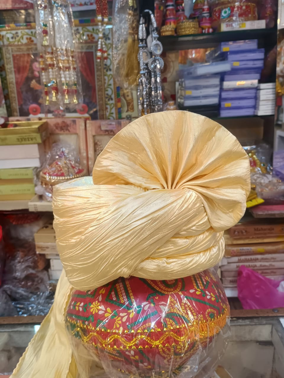 wedding-safa-traditional-elegance-for-the-modern-groom-step-into-roya-8