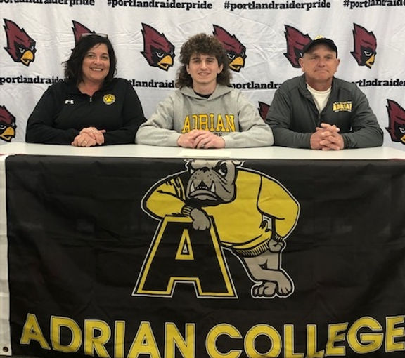 Trent Trierweiler to continue wrestling career at Adrian College