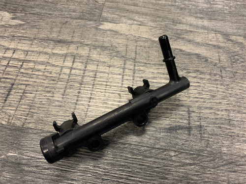 Yamaha YZFR3 R3 MT03 OEM Throttle Body Fuel Injector Pipe Rail | SoCal ...