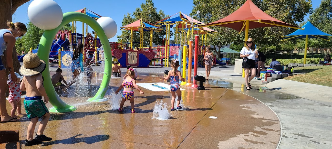 Ultimate Guide to San Diego's Splash Parks for Kids in 2024