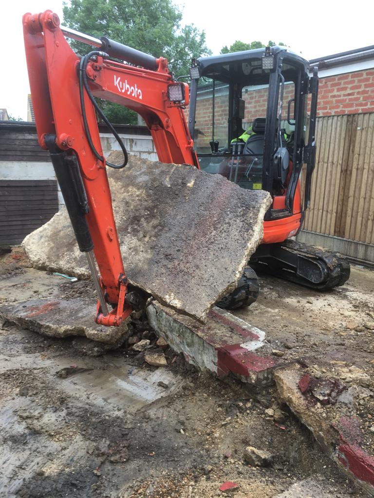 Man & Machine Hire | Ashford Kent UK | Digger & Driver Hire