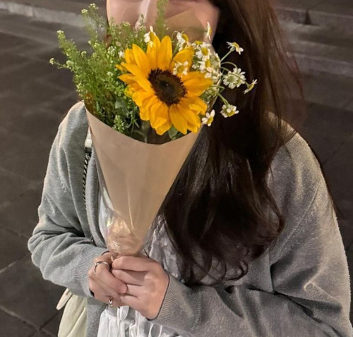 Single Sunflower Daisy Bouquet | One Sweet Day