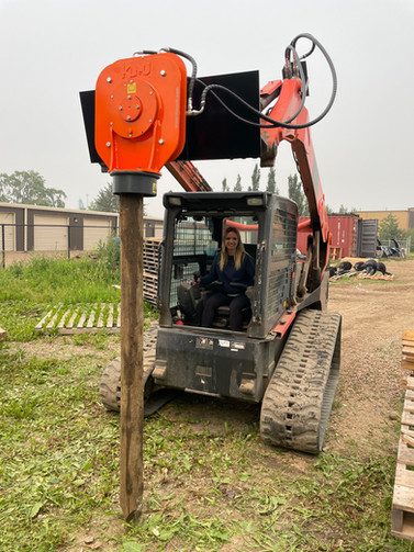 Vibrating Post Driver | Swift Fox