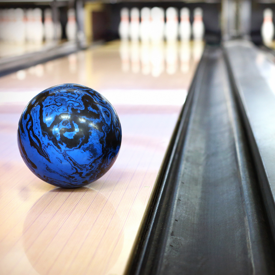 Reserve Your Lane at Burr Oak Bowl