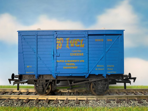 468 St. Ivel Lactic Cheese | WESSEX WAGONS