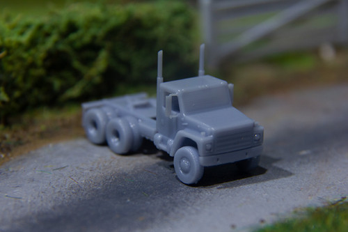 N Scale 1980s Ford Semi Truck | Railscale 33d