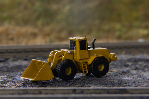 N Scale Wheel Loader | Railscale 33d
