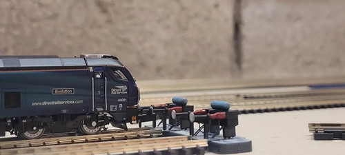 N Gauge / N Scale Hydraulic Buffer Stop x2 | Railscale 33d