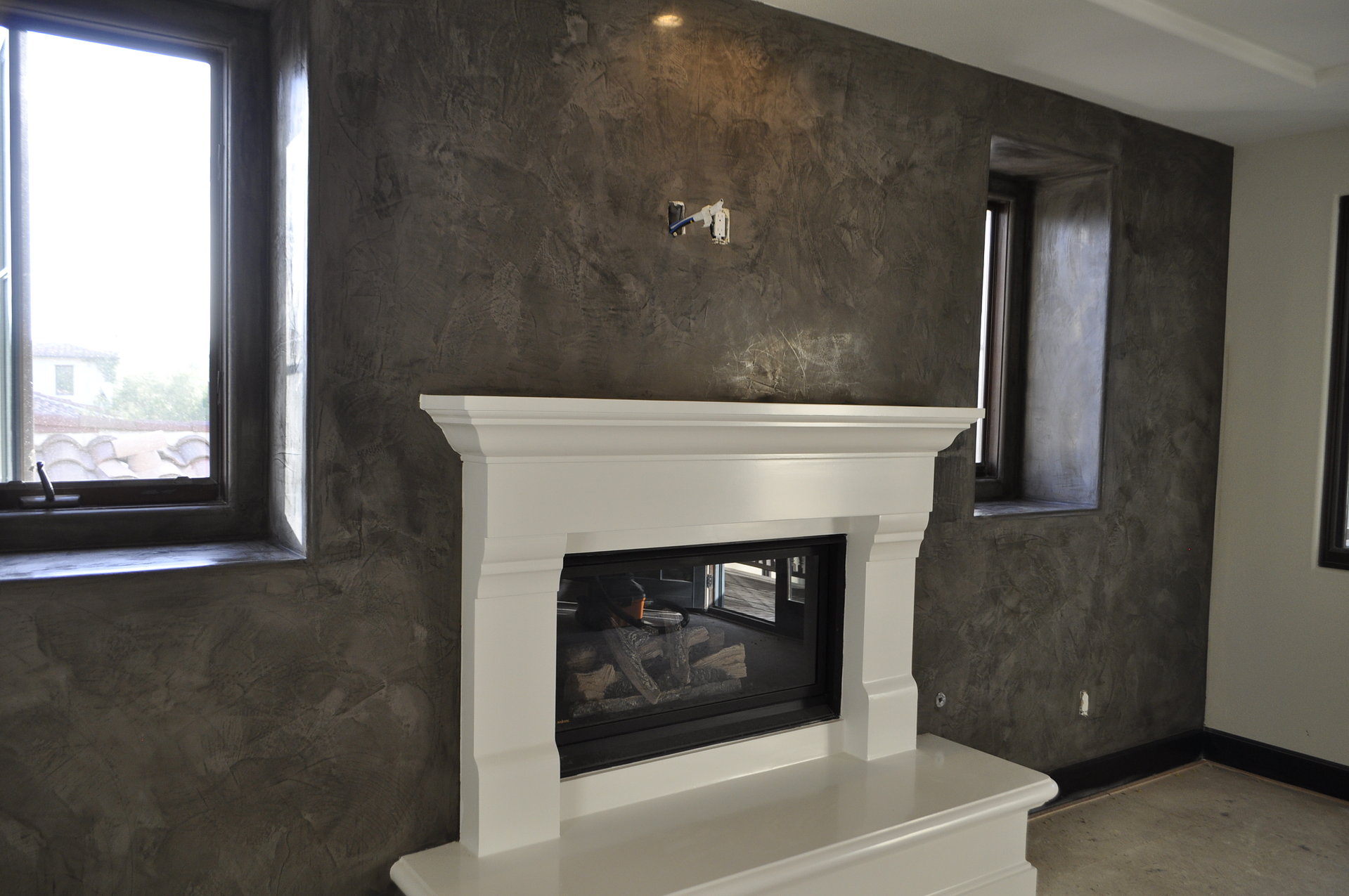 www.Luxuryplaster.com | Venetian Plaster | Fireplaces | Decoration