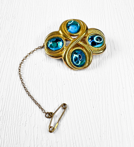 Vintage Monet Blue Gem Brooch | My Vintage