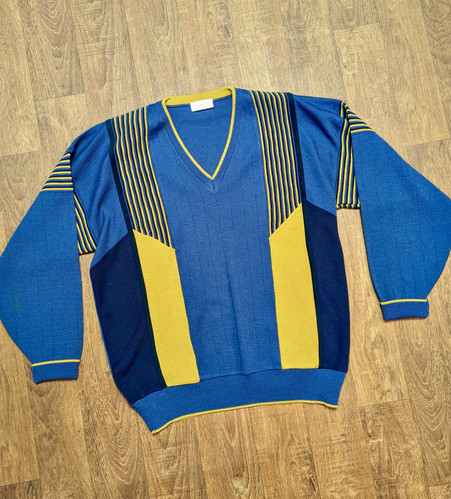 Mens Vintage Blue/Gold Gabicci Jumper Size Extra Large | My Vintage