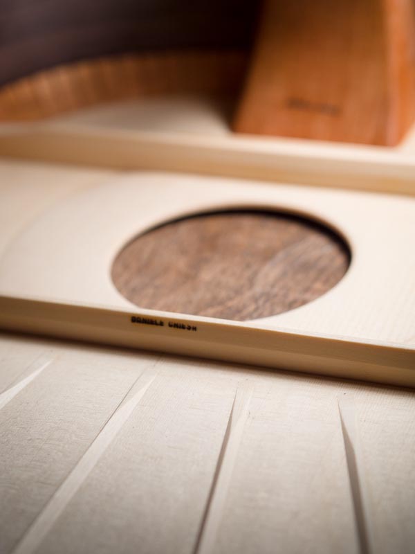 Merce Font | Classical Guitarist | Bio