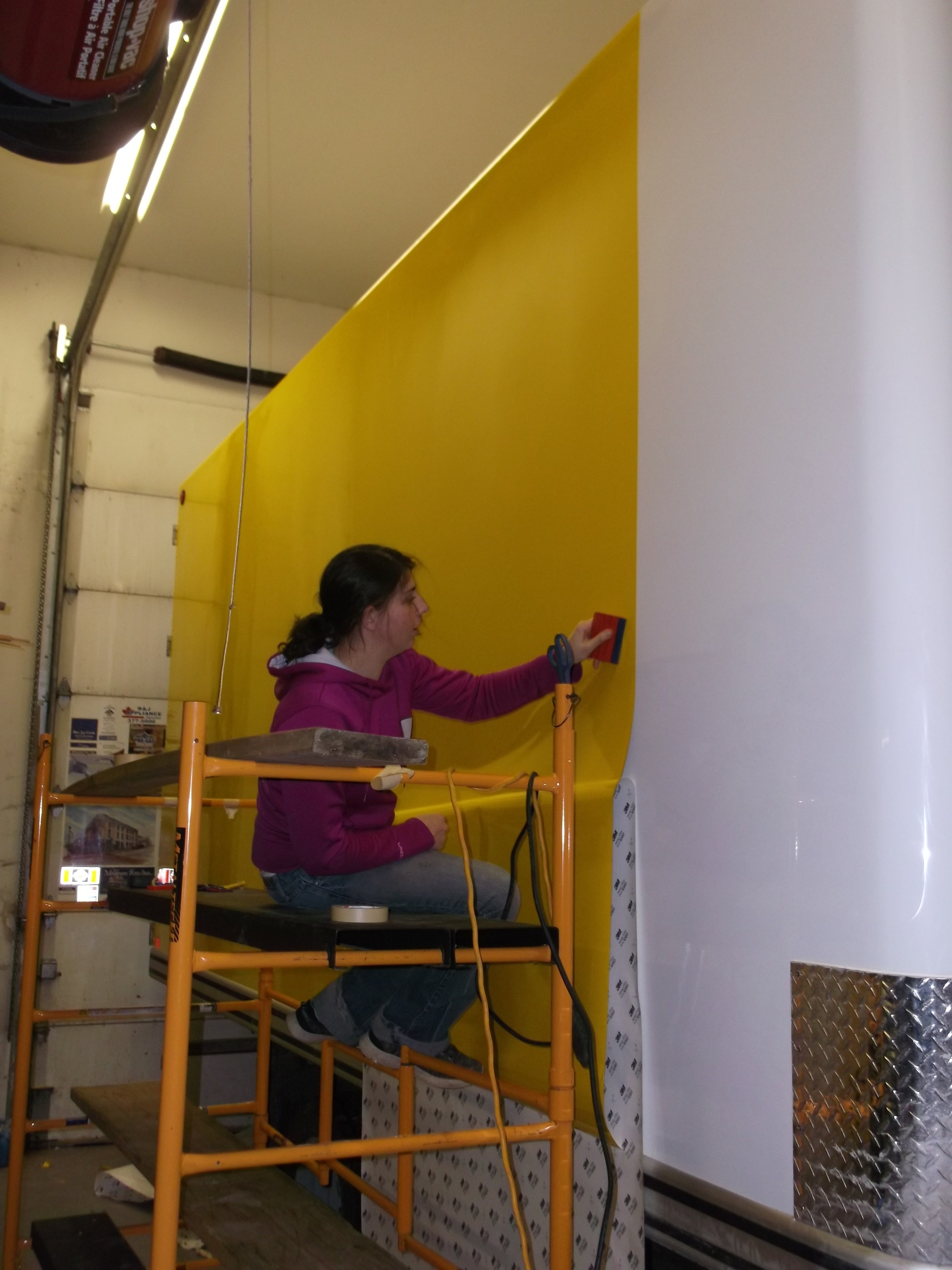 Commercial Business Wraps | Beacon Images - Manitoulin Signs